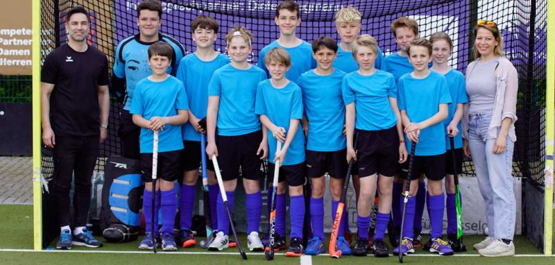 Nelly-Hockeymannschaft bei „Jugend trainiert für Olympia“ - Nelly-Sachs ...